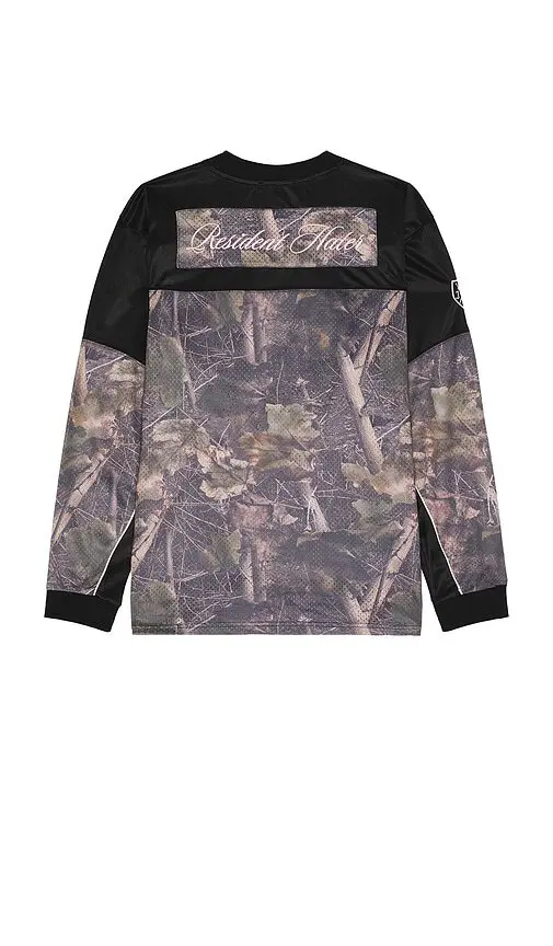 【JADED LONDON】Resident Hockey Camo Top Jaded London Tree Camo Resident Hockey Camo Top | Urban Outfitters UK